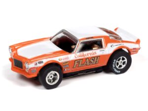 auto world xtraction r32 1970 chevy camaro butch leal california flash ho scale slot car