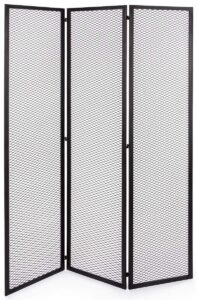 displays2go metal mesh display screen, three panels, 45" w x 72" h, iron mesh retail - black (smmmfsd)