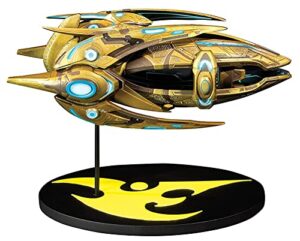 dark horse comics starcraft: protoss carrier ship 7 inch replica limited edition