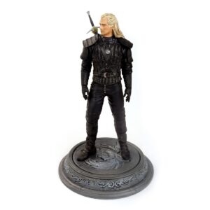 dark horse comics the witcher (netflix): geralt figure