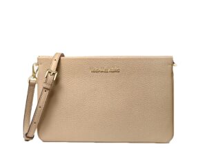 michael michael kors jet set large pebbled leather crossbody bag - bisque