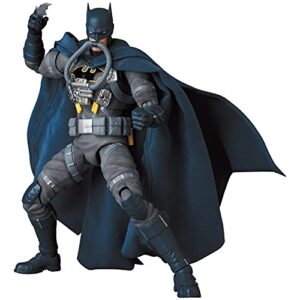 medicom dc comics: batman hush: stealth jumper batman mafex action figure, multicolor