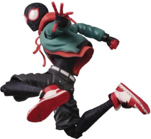 spider-man: into the spider-verse miles morales sentinel sv-action figure (exclusive) (super heroes)