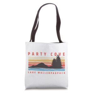 lake wallenpaupack party cove tote bag