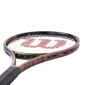 wilson blade 98 v8 16x19 tennis racquet - quality string - 4-1/4 grip