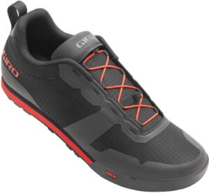 giro tracker fastlace - men's black/bright red (2022) 10.5