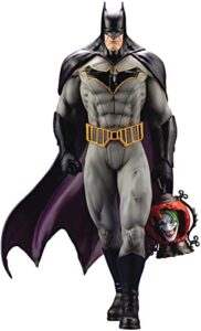 kotobukiya dc comics batman: last knight on earth batman artfx statue, multicolor (sv317)