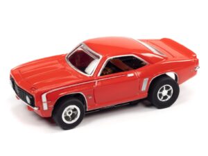 auto world xtraction r35 1969 chevrolet camaro red ho scale slot car