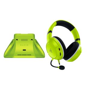 razer essential duo bundle for xbox: kaira x wired headset & universal quick charging stand for xbox controllers - color matches official xbox series x|s controllers (sold separately) - electric volt