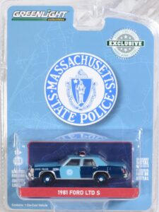 greenlight 1:64 1981 ford ltd s - massachusetts state police - 1982 sam melville/jonathan jackson unit shootout, north attleboro, massachusetts (hobby exclusive) 30289 [shipping from canada]