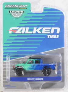 greenlight 1:64 2021 je&ep gladiator with off-road parts - falken tires (hobby exclusive) 30298 [shipping from canada]