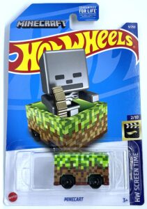 hot wheels 2022 - minecart #9/250 [green/brown] - hw screentime 2/10