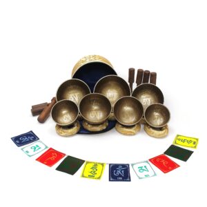 esk group tibetan singing bowl set of 7, 3”- 5.2” om mane padme hum singing bowl, himalayan singing bowl, handmade, w/ silk cushions, 7 sticks, flag and silk brocade box, esk-06