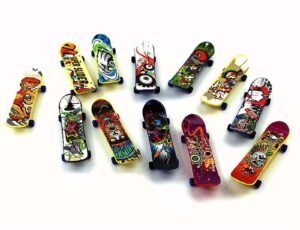 ltytyj finger skateboards for kids set of 12, mini skateboard fingerboards 12 pieces finger toys pack, gifts for kids children finger skater