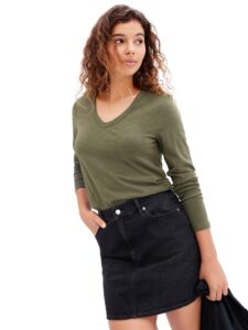 gap womens foreversoft long sleeve v-neck t-shirt t shirt, army jacket green, medium us