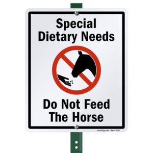 smartsign 12 x 10 inch “special dietary needs - do not feed the horse” lawnboss yard sign with 3 foot stake, 40 mil laminated rustproof aluminum, red, black and white, set of 1, made in usa