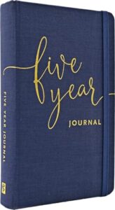 five year journal - deluxe, cloth-bound edition (1 minute a day is all it takes!)