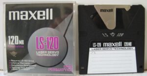 maxell ls-120 120mb diskette - superdisk - requires ls-120 super disk drive - windows dos formatted