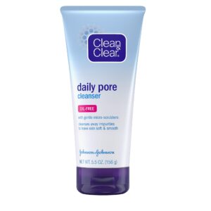 clean & clear daily pore facial cleanser for soft, smooth skin, oil-free acne face wash for normal, oily & combination skin care, 5.5 oz