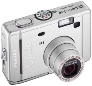 pentax optio s40 4mp digital camera with 3x optical zoom