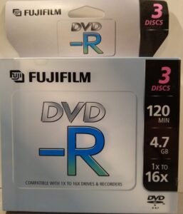 fuji dvd-r fuji/3 8x recordable dvd-r discs with jewel cases