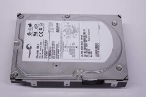 seagate 300gb scsi seagate cheetah 10k rpm 80pin st3300007lc