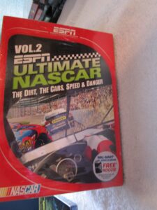 espn: ultimate nascar, vol. 2 - the dirt, the cars, speed and danger