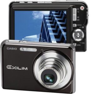 casio exilim ex-s880 8.1mp digital camera with 3x anti-shake optical zoom (black)