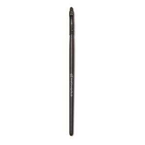 e.l.f. small smudge brush for precision eyeshadow and eyeliner, synthetic