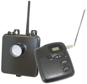 dakota alert murs-bs-kit motion sensor kit - murs alert transmitter box and m538-bs wireless murs base station - license-free multi use radio service