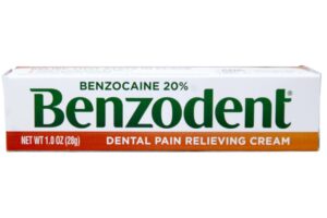 benzodent dental pain relieving cream topical anesthetic, no artificial color & flavors