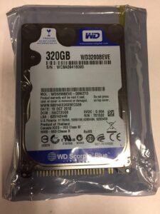 wd3200beve-00a0ht0, dcm hhct2hnb, western digital 320gb ide 2.5 hard drive