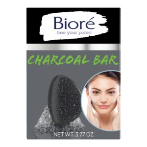 bioré charcoal pore penetrating bar, with jojoba beads for gentle exfoliation of oily skin, 3.77 ounce