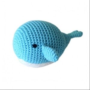 cheengoo organic hand crocheted blue whale rattle