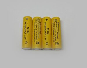 aa ni-cd 600mah yellow rechargable batteries for solar powered units (4-pack)