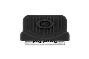 black md® flexible rubber razor holder for detail and closeup work