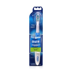 oral-b crossaction power toothbrush, white, battery powered