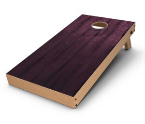 design skinz wood skin set for cornhole (skin only) - falling micro hearts over burgundy planks of wood