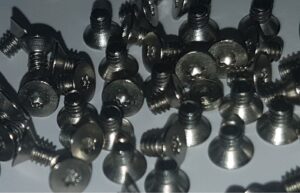 rapidsparesltd 12x silver countersunk philips screws m2x3mm laptop will fit xps 13 9350 base