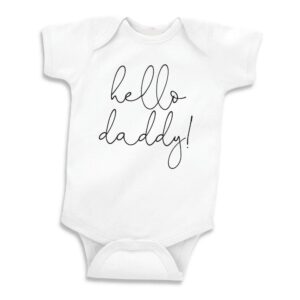 bump and beyond designs baby-boys hello daddy pregnancy announcement leotard to husband white, 0-3 months