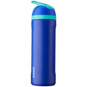 owala flip insulated stainless steel water bottle with straw for sports and travel, bpa-free, 24-ounce, smooshed blueberry (pack of 1)