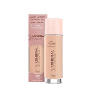 mineral fusion full coverage foundation, liquid foundation - olive 1- light complexion w/olive/green undertones, lightweight matte finish, up to 12 hr hydration, hypoallergenic & vegan, 1 fl. oz