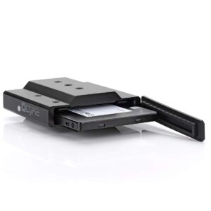 oyen digital lync usb-c to ssd camera drive dock, l1-c25-bk