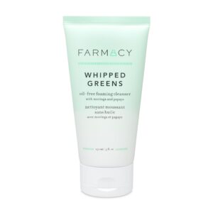 farmacy foaming face wash for oily skin - whipped greens oil-free gentle facial cleanser + exfoliator - infused with green clay to remove impurities, control oil + maintain skin hydration (150ml)