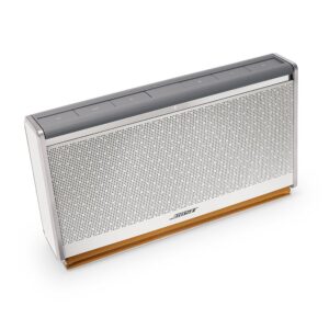 bose soundlink bluetooth mobile speaker ii - limited edition white leather