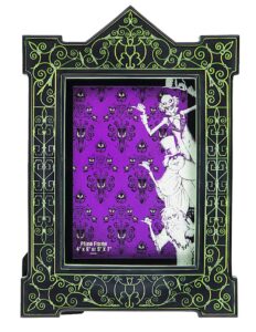 disney parks haunted mansion hitchhiking ghost photo frame