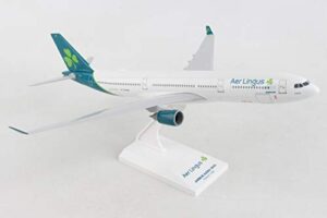 skymarks daron aer lingus a330-300 w/gear new livery 1/200 (skr1024)