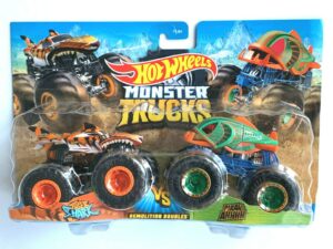 diecast hot wheels monster trucks demolition doubles 1:64 scale [tiger shark vs piran-ahhhh]