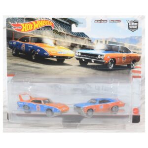 hot wheels car culture '70 plymouth superbird + '70 roadrunner, premium 1:64 scale double pack