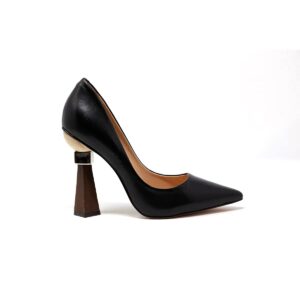 doreen selly winnie masterpiece classic pointed-toe pump with a geometric sculptural wooden stacked heel with a sleek upper cut design high heel pumps, black